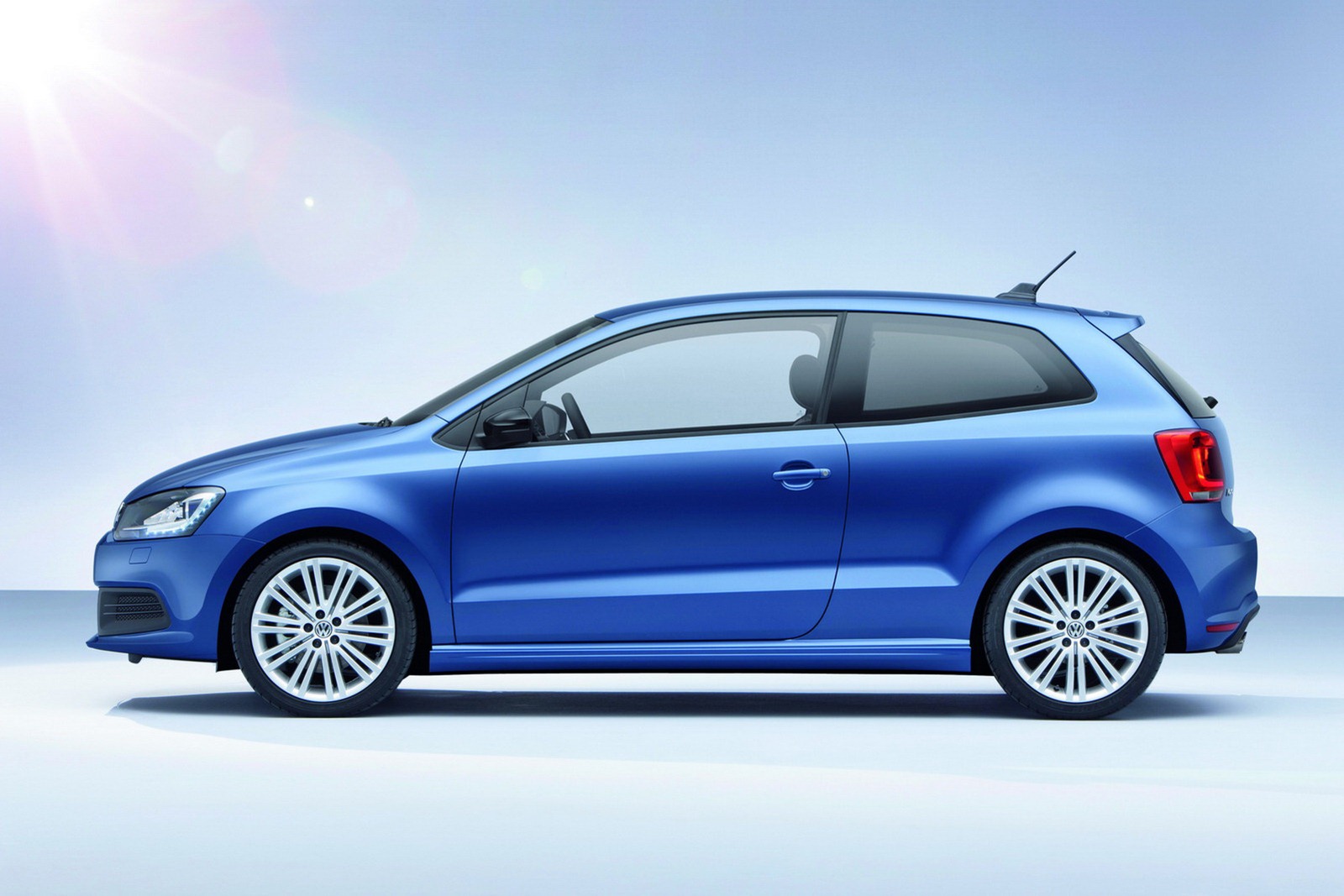 VW Polo Blue GT ~ Autooonline Magazine